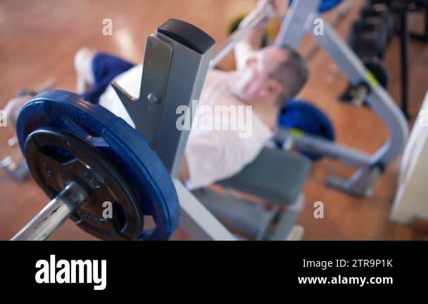 Man lifting bar Stock Videos & Footage - HD and 4K Video Clips - Alamy