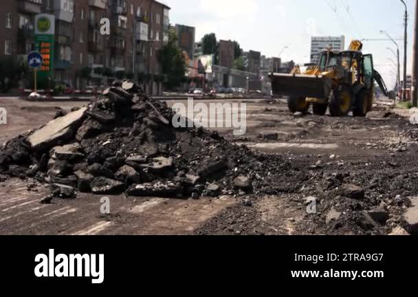 Wheeled loader on road Stock Videos & Footage - HD and 4K Video Clips ...