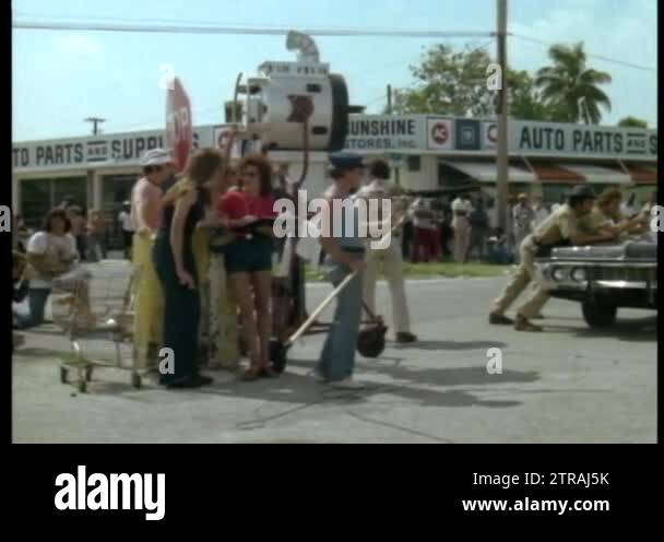 Actor filming 1970s Stock Videos & Footage - HD and 4K Video Clips - Alamy
