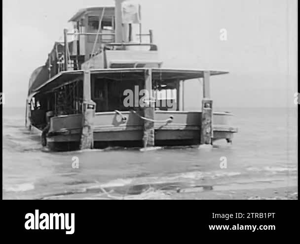 Steam boat Stock Videos & Footage - HD and 4K Video Clips - Alamy