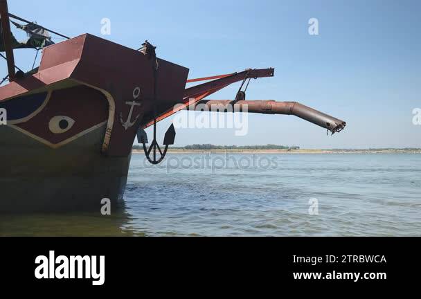Dredging anchor Stock Videos & Footage - HD and 4K Video Clips - Alamy