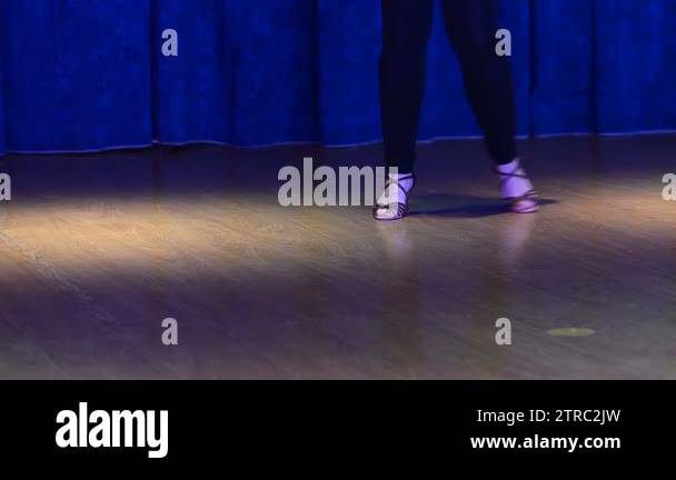 female feet, dancing on stage, group dance, barefoot and in the shoe ...