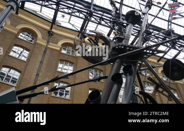 Iron ship building Stock Videos & Footage - HD and 4K Video Clips - Alamy