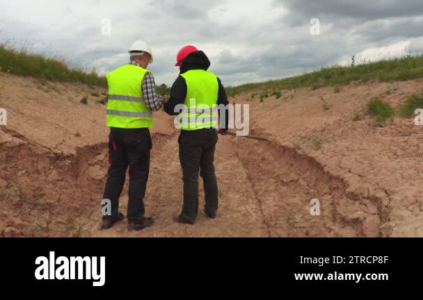 Deep ditch Stock Videos & Footage - HD and 4K Video Clips - Alamy