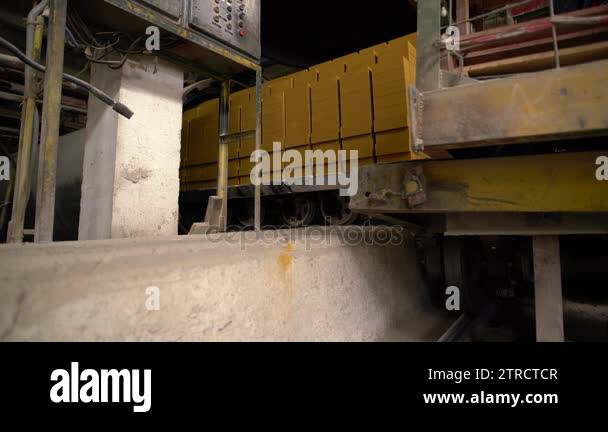 Loaded carts Stock Videos & Footage - HD and 4K Video Clips - Alamy