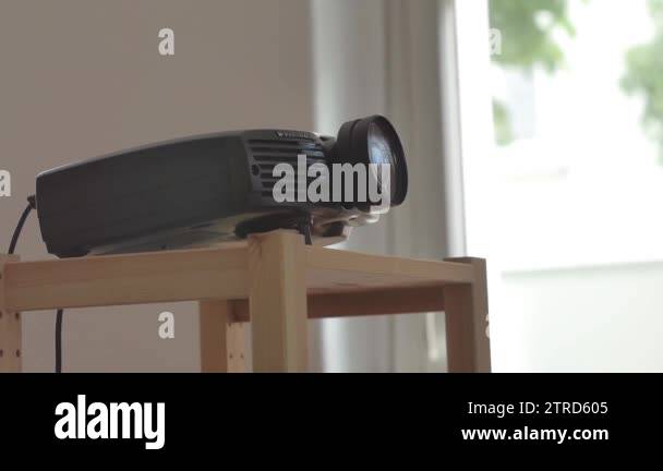 Beamer beam Stock Videos & Footage - HD and 4K Video Clips - Alamy