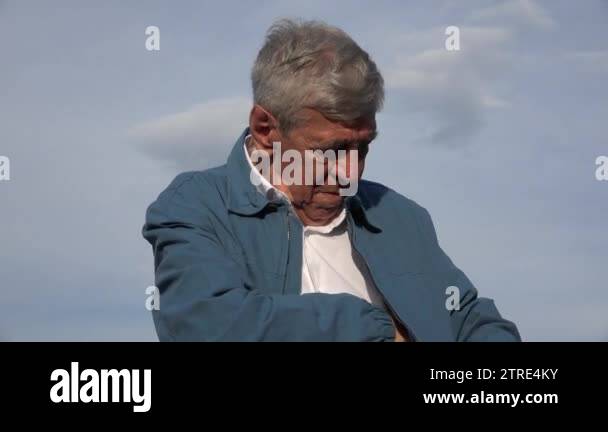 Forgetful person Stock Videos & Footage - HD and 4K Video Clips - Alamy