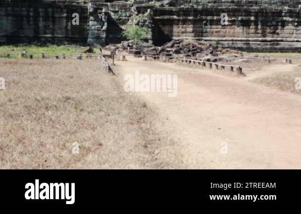 Koh Ker temple complex, death pyramid Prasat Prang, Cambodia Stock ...