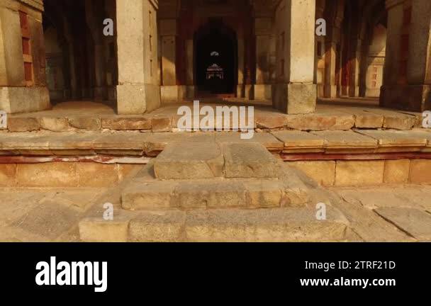 Tomb of ali Stock Videos & Footage - HD and 4K Video Clips - Alamy