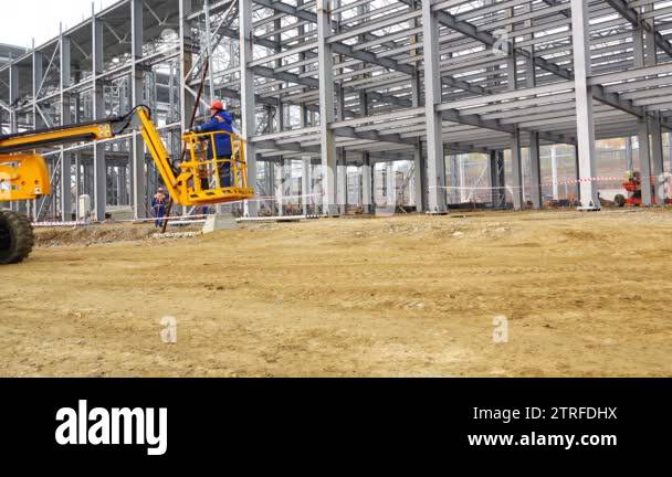 Turntable mechanism Stock Videos & Footage - HD and 4K Video Clips - Alamy