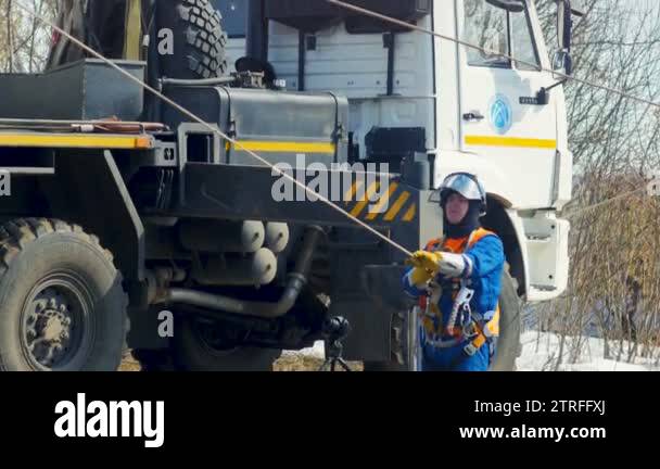 Snow lorry Stock Videos & Footage - HD and 4K Video Clips - Alamy