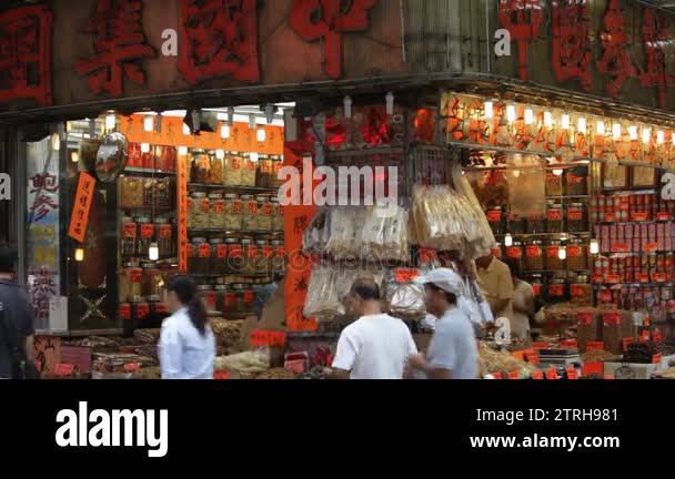 Market stall people Stock Videos & Footage - HD and 4K Video Clips - Alamy