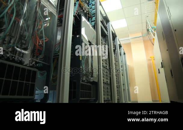 Wire center Stock Videos & Footage - HD and 4K Video Clips - Alamy