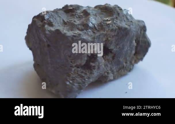 Tetragonal mineral Stock Videos & Footage - HD and 4K Video Clips - Alamy