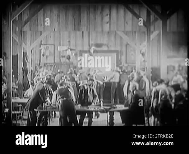 Men gambling 1920s Stock Videos & Footage - HD and 4K Video Clips - Alamy