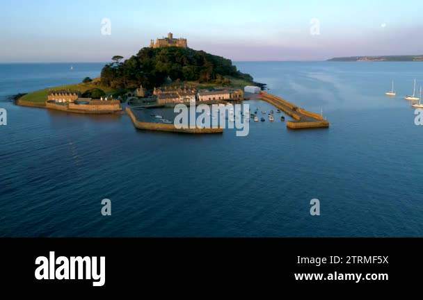 Port moon causeway Stock Videos & Footage - HD and 4K Video Clips - Alamy