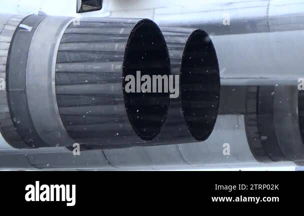 Thrust nozzle Stock Videos & Footage - HD and 4K Video Clips - Alamy