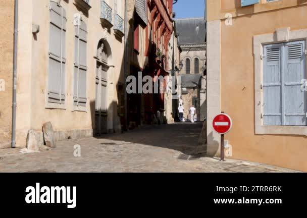 The plantagent city is the historic medieval centre of the city of Le ...