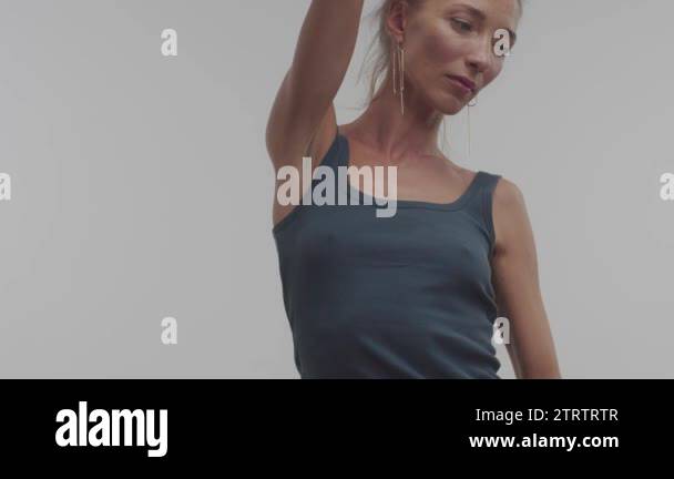 Woman poses in studio Stock Videos & Footage - HD and 4K Video Clips ...
