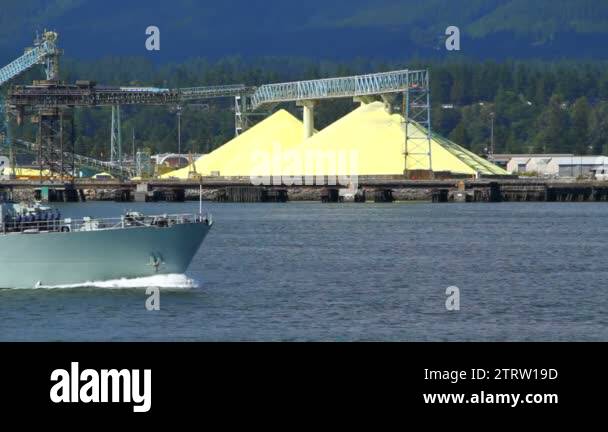 Navy ship building Stock Videos & Footage - HD and 4K Video Clips - Alamy