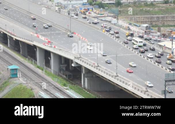 Train under bridge Stock Videos & Footage - HD and 4K Video Clips - Alamy