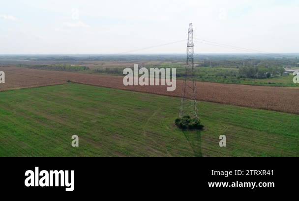 Parallel power lines Stock Videos & Footage - HD and 4K Video Clips - Alamy