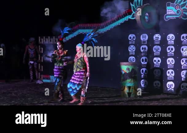 Aztec women Stock Videos & Footage - HD and 4K Video Clips - Alamy
