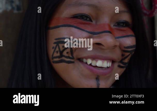 Closeup face of Native Brazilian Woman at an indigenous tribe in the ...