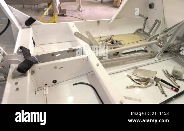 Plant cockpit Stock Videos & Footage - HD and 4K Video Clips - Alamy