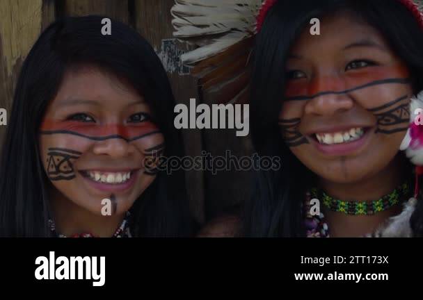 Closeup face of Native Brazilian Woman at an indigenous tribe in the ...