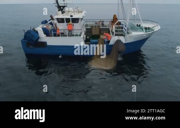 Commercial fishing trawler full net Stock Videos & Footage - HD and 4K ...