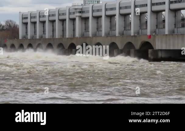 Hydro québec Stock Videos & Footage - HD and 4K Video Clips - Alamy