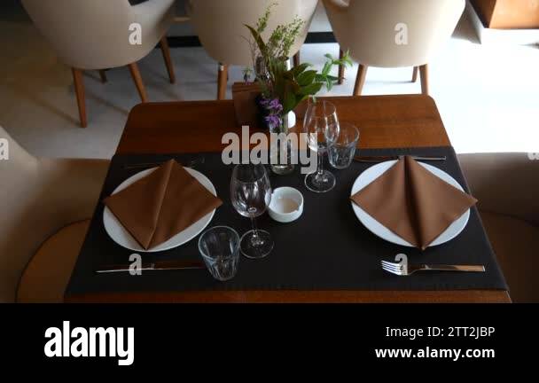 Dine in service Stock Videos & Footage - HD and 4K Video Clips - Alamy