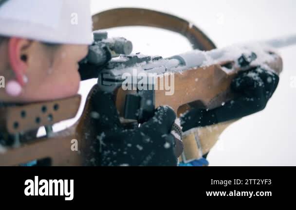 Firing riffles Stock Videos & Footage - HD and 4K Video Clips - Alamy