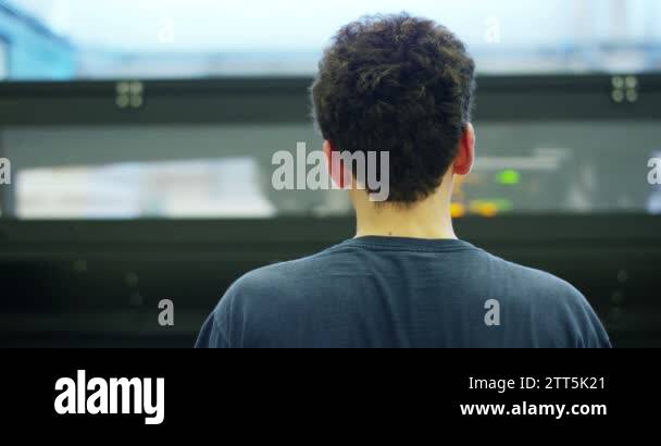 Moving display Stock Videos & Footage - HD and 4K Video Clips - Alamy