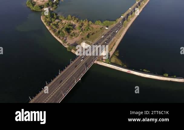 I35 bridge Stock Videos & Footage - HD and 4K Video Clips - Alamy