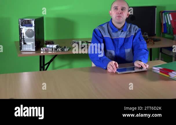 Complaints board Stock Videos & Footage - HD and 4K Video Clips - Alamy