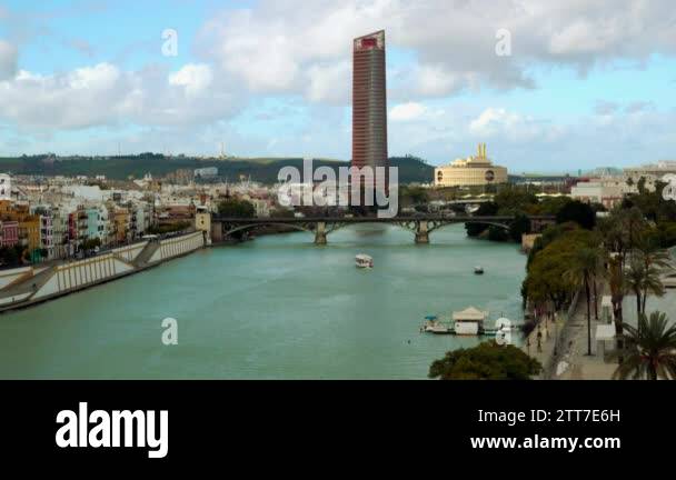 Torre triana sevilla Stock Videos & Footage - HD and 4K Video Clips - Alamy