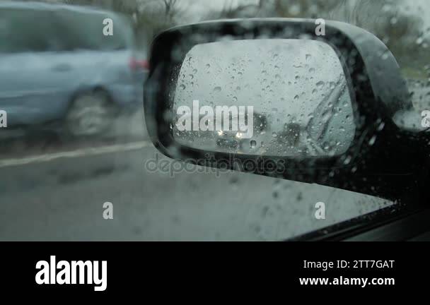 Wet side road Stock Videos & Footage - HD and 4K Video Clips - Alamy