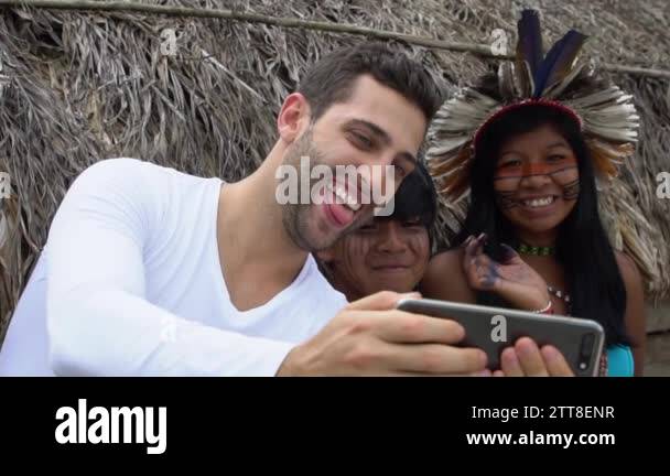 Indios peru Stock Videos & Footage - HD and 4K Video Clips - Alamy