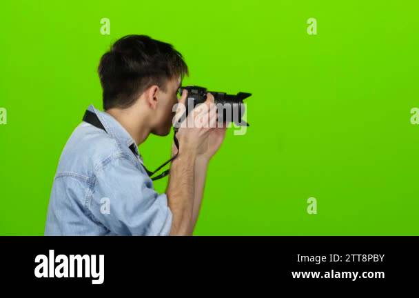 Photographer makes beautiful pictures of different famous models. Green ...