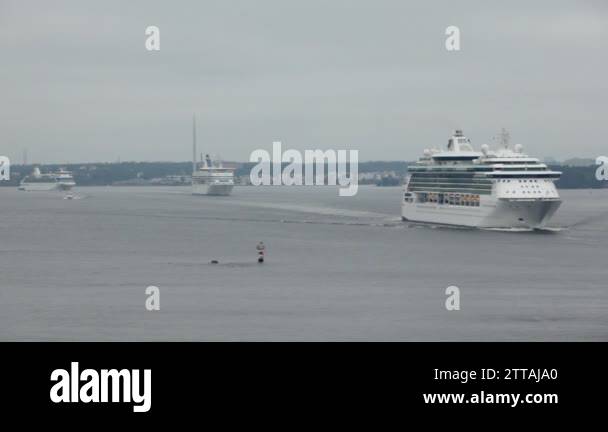 Cruisers liner Stock Videos & Footage - HD and 4K Video Clips - Alamy