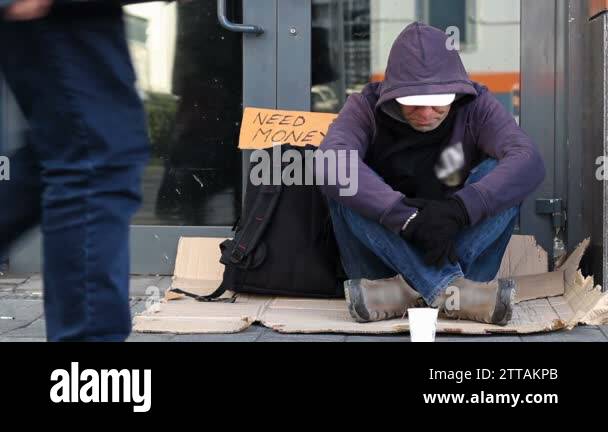 Beg begging beggar urban Stock Videos & Footage - HD and 4K Video Clips ...