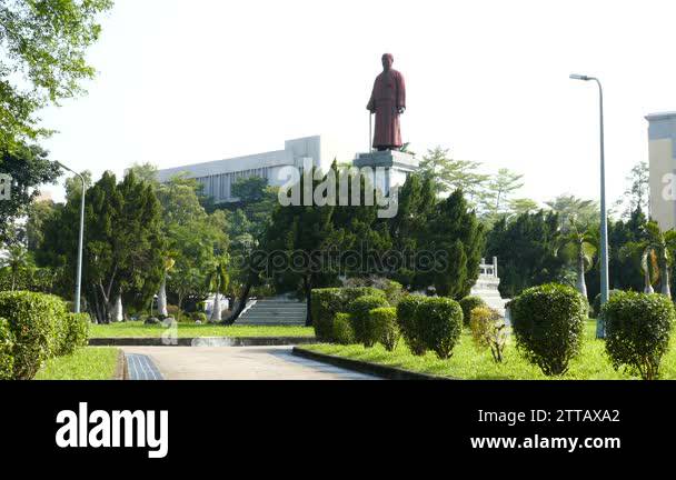 He lin Stock Videos & Footage - HD and 4K Video Clips - Alamy