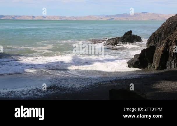 Monkey bay Stock Videos & Footage - HD and 4K Video Clips - Alamy