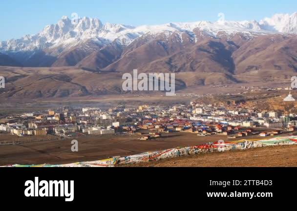 Dege Stock Videos & Footage - HD and 4K Video Clips - Alamy
