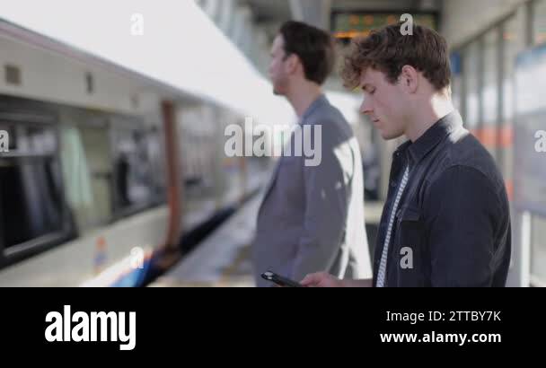 Commuter on train platform Stock Videos & Footage - HD and 4K Video ...