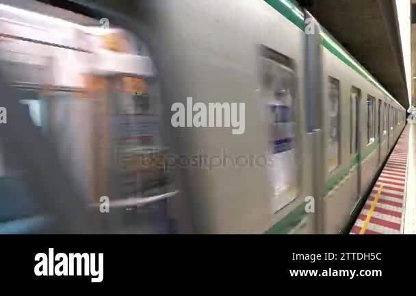 Nezu station Stock Videos & Footage - HD and 4K Video Clips - Alamy