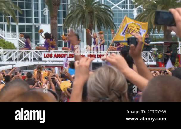 Cheer leader squad Stock Videos & Footage - HD and 4K Video Clips - Alamy