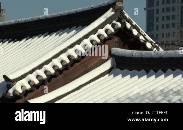 Korean traditional house in Han ok village Stock Video Footage - Alamy